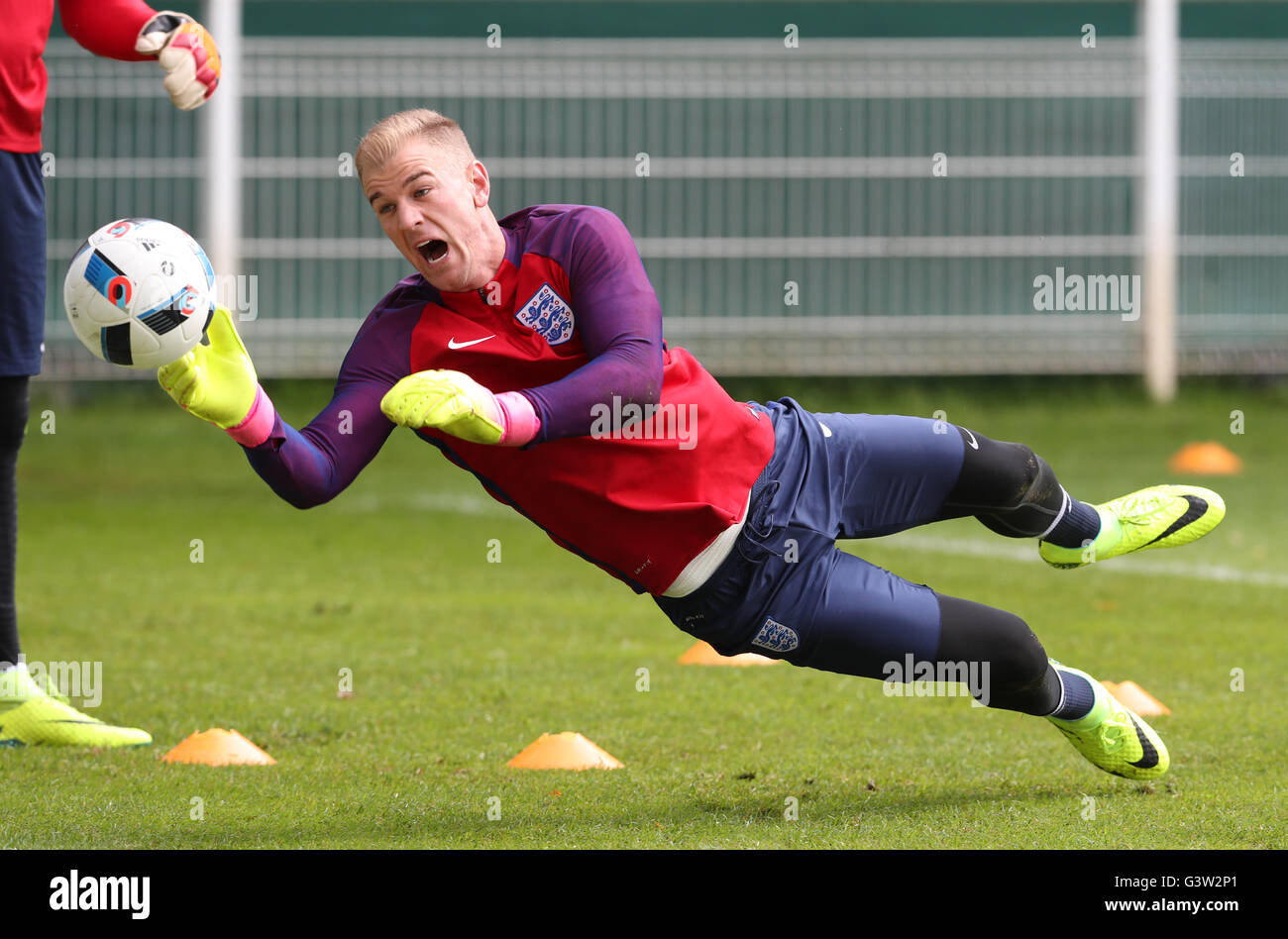 England goalkeeper joe hart during training hi-res stock photography ...