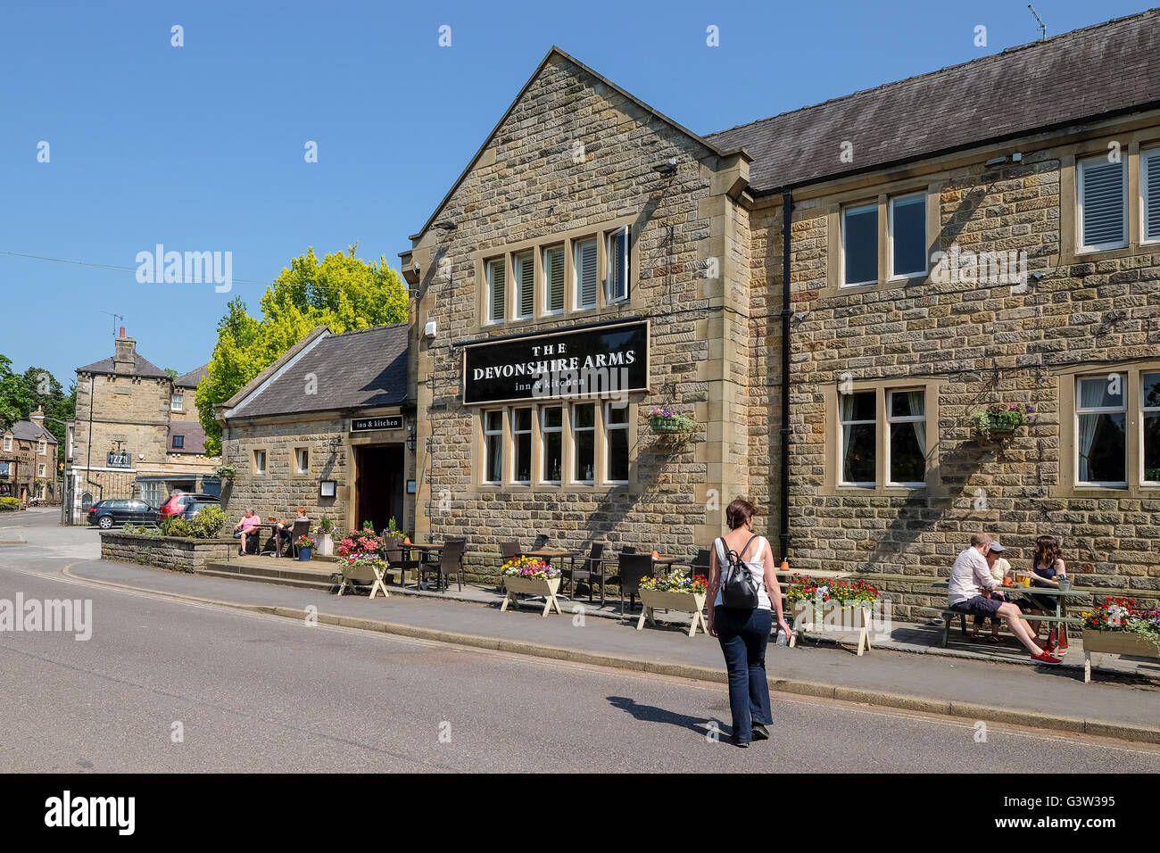 Devonshire arms hi-res stock photography and images - Alamy