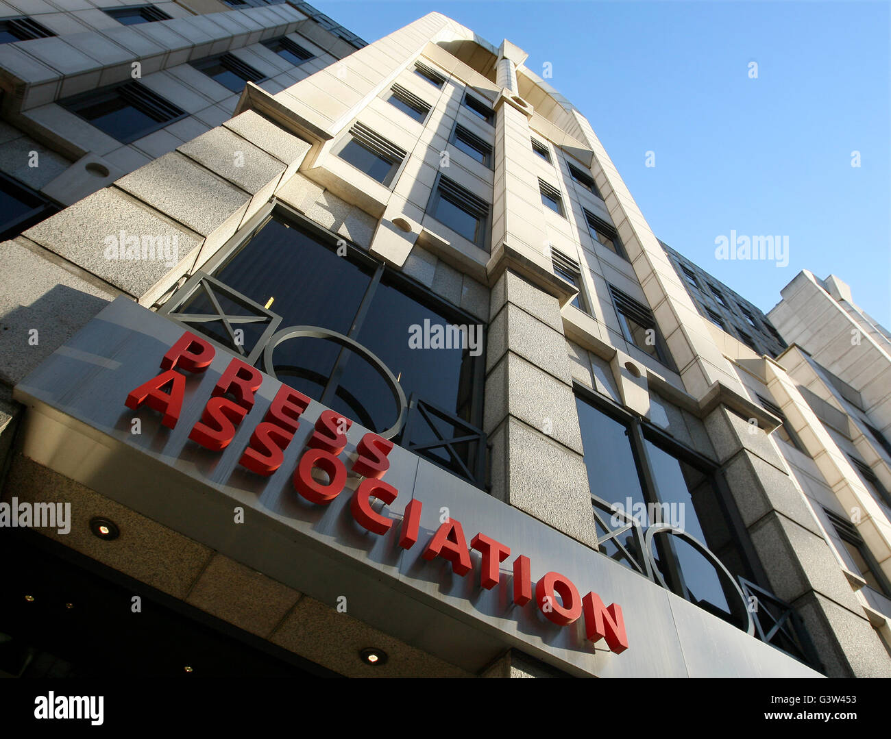 News centre hi-res stock photography and images - Alamy