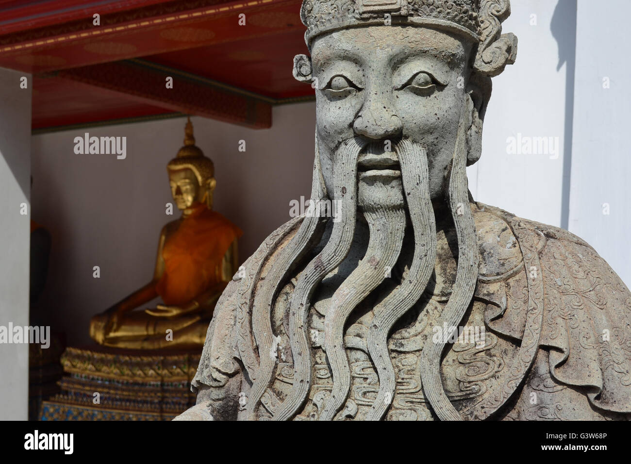 Stone statue warrior grand palace hi-res stock photography and images ...