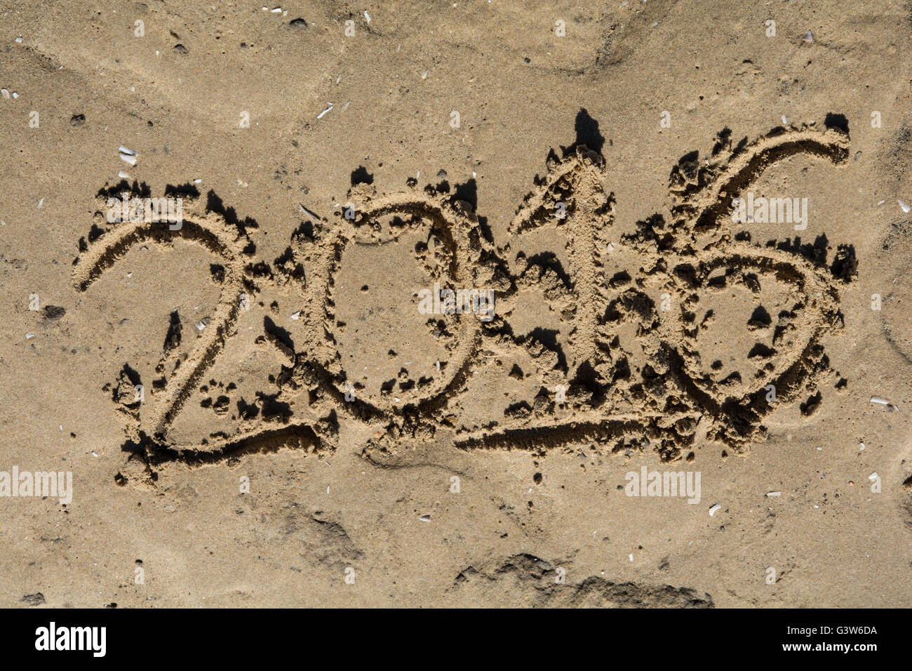 2016 written in sand hi-res stock photography and images - Alamy