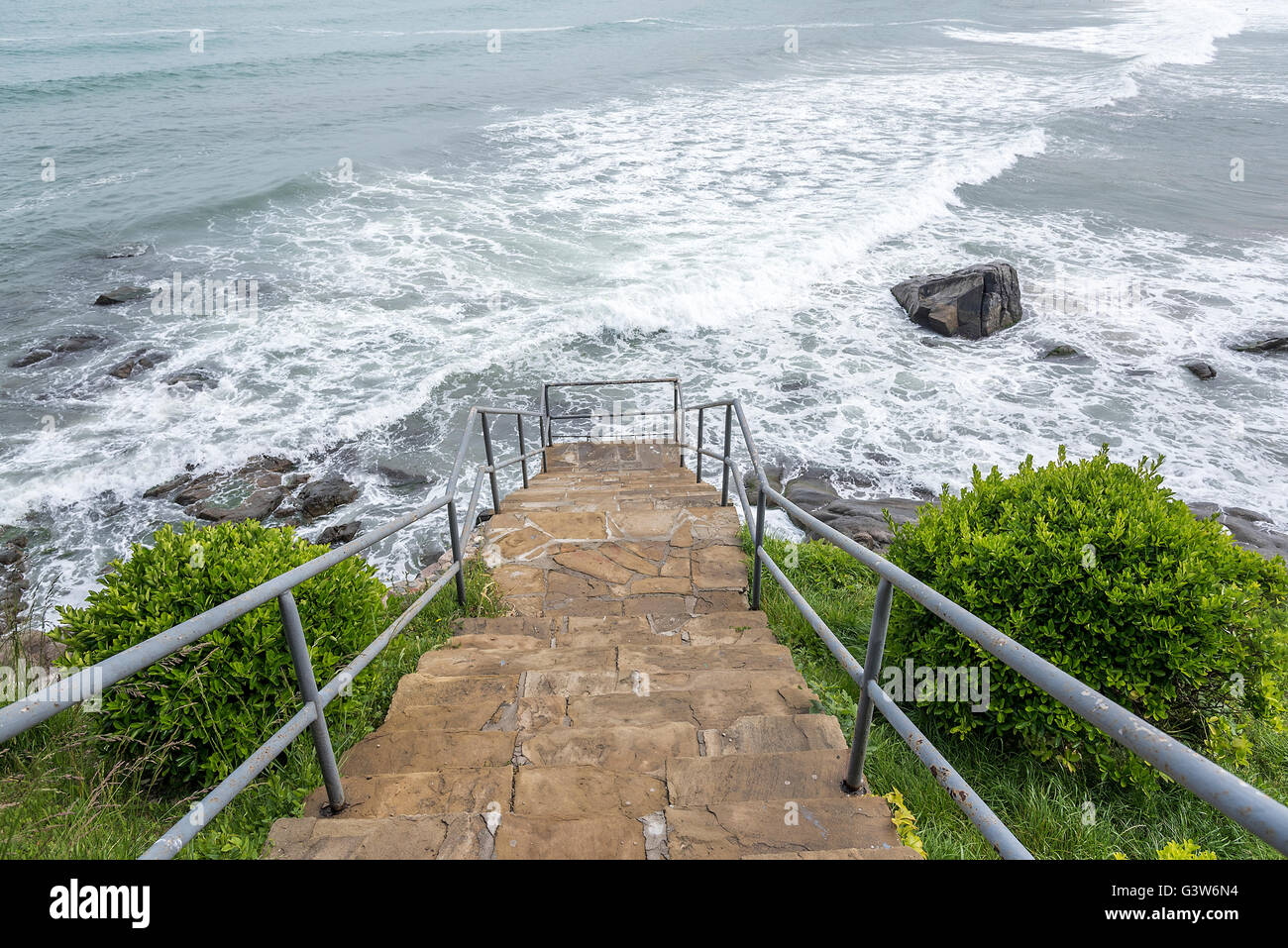 Steps to the sea. Stone stairs leading to the sea Stock Photo - Alamy