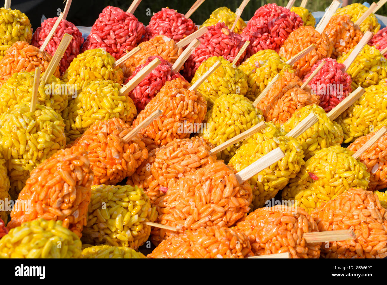 Rice and corn snacks hi-res stock photography and images - Alamy