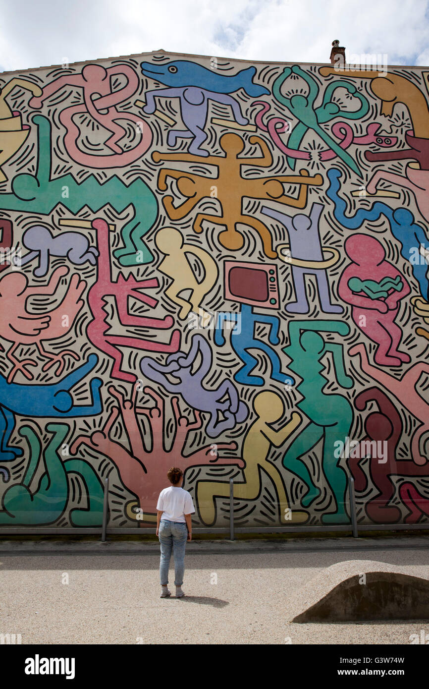 Keith Haring Pisa Tuttomondo | Widewalls