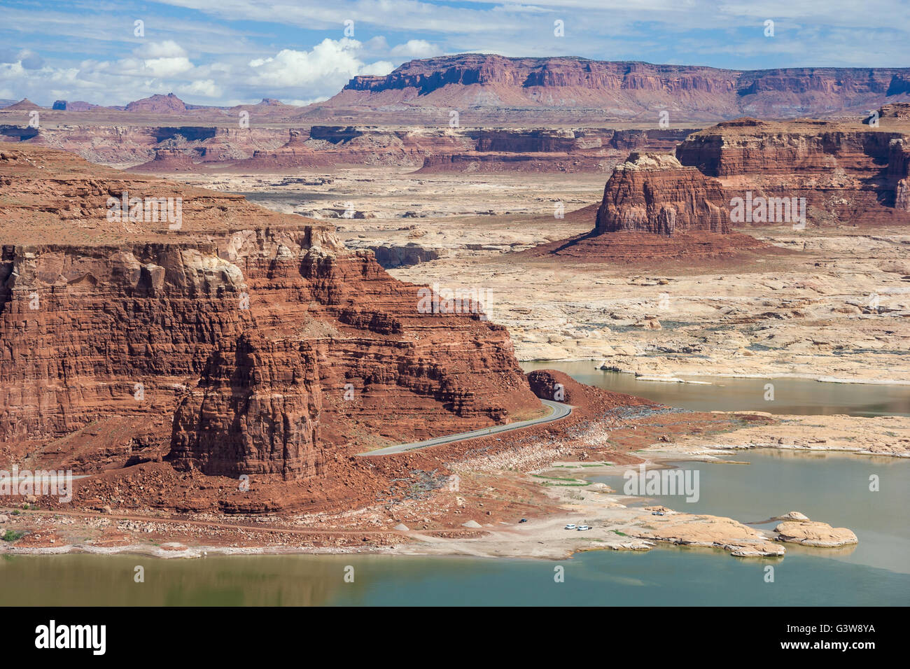 Hite Marina on Lake Powell and Colorado River in Glen Canyon National ...