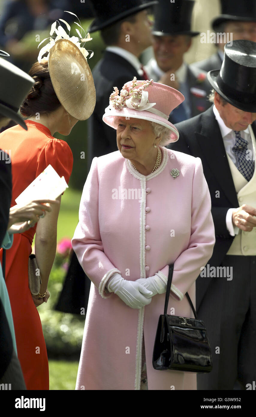 Mary princess denmark on day two royal ascot 2016 hi-res stock ...