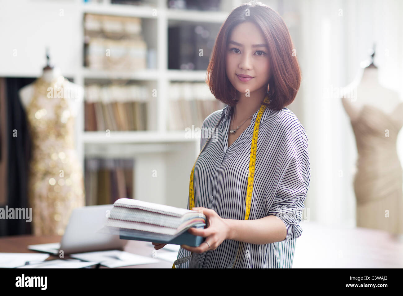 Best new fashion designer hi-res stock photography and images - Alamy