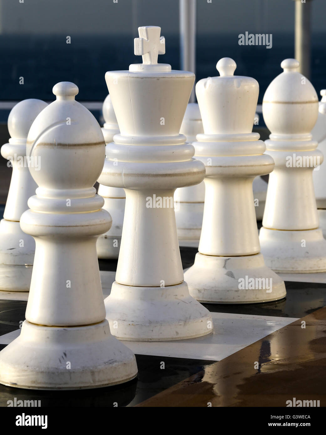 Chess pieces on Queen Elizabeth. Cunard Liner Stock Photo - Alamy
