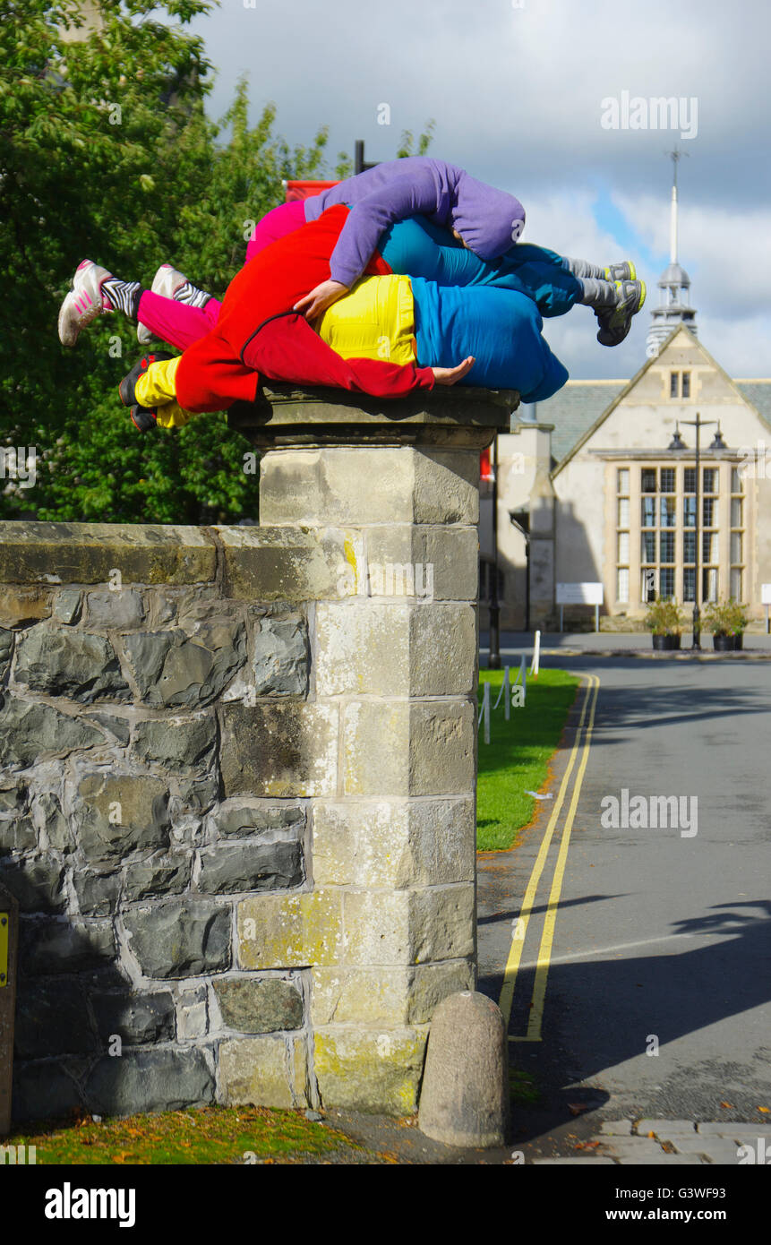 Contorted human bodies hi-res stock photography and images - Alamy