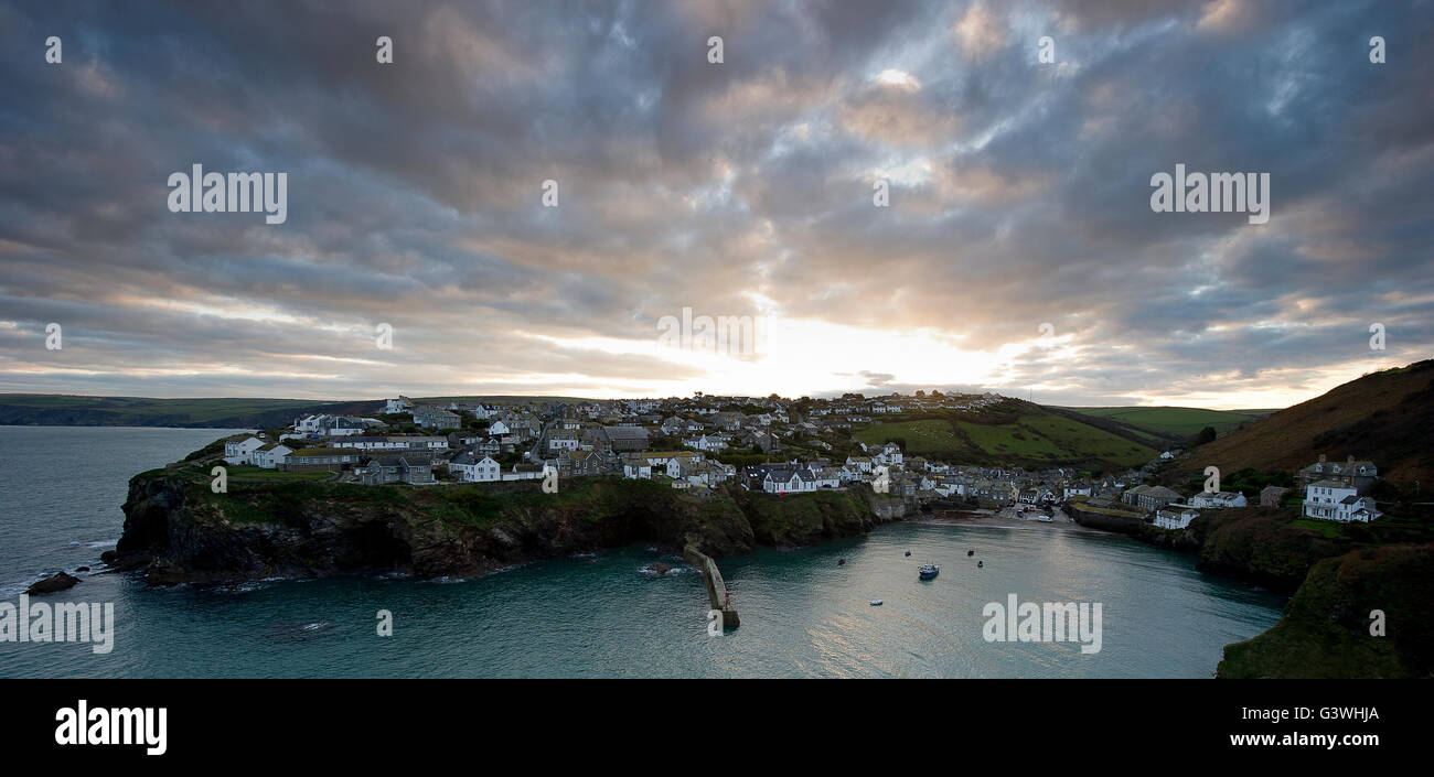 Town view port isaac hi-res stock photography and images - Alamy