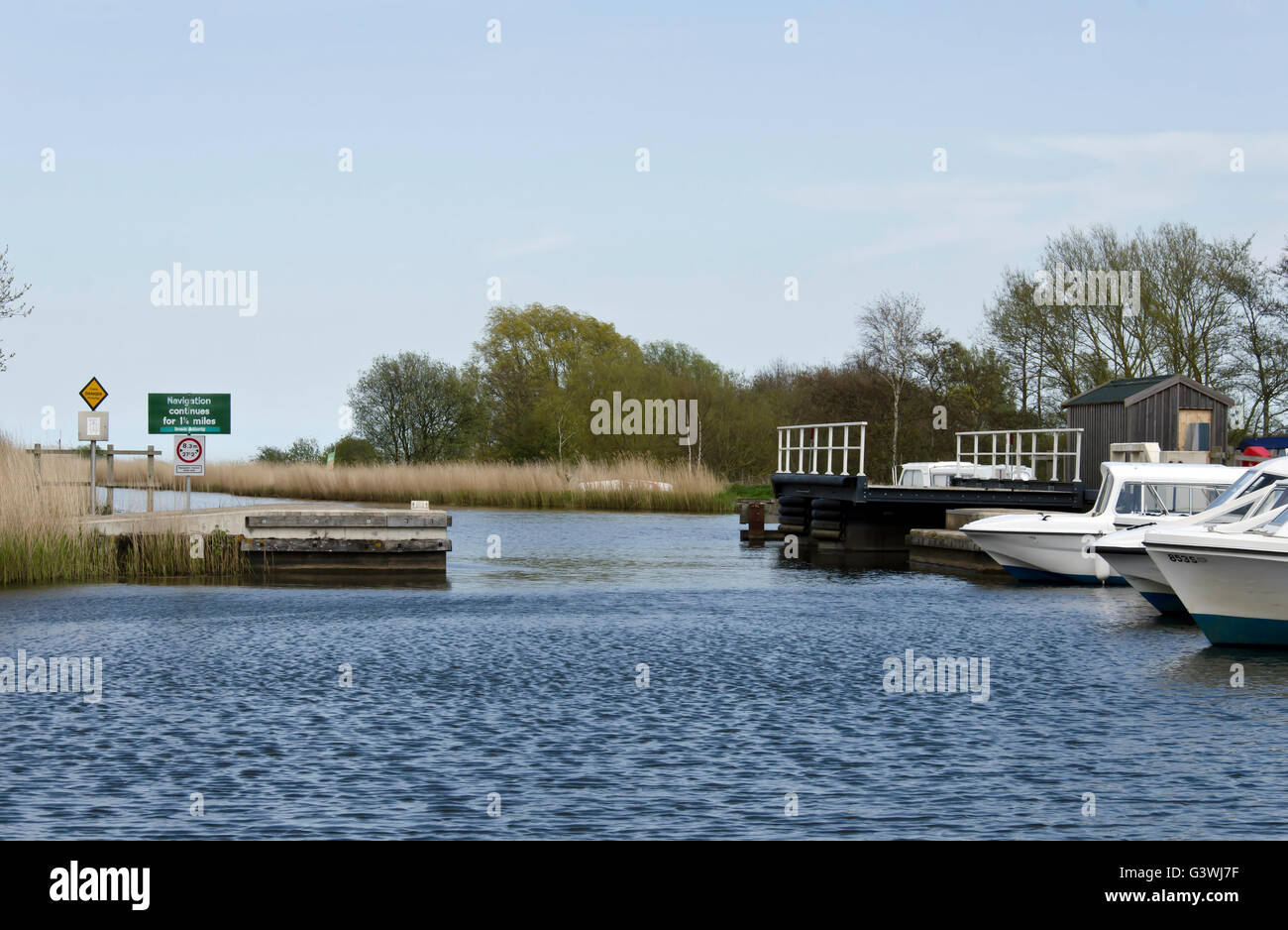 Floating bridge across the River Thurne at Martham Ferry on the Norfolk ...
