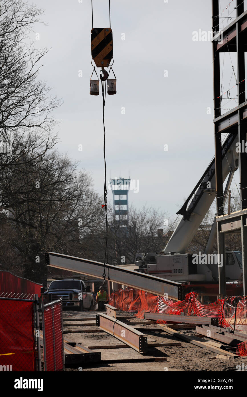 Construction i beam hi-res stock photography and images - Alamy