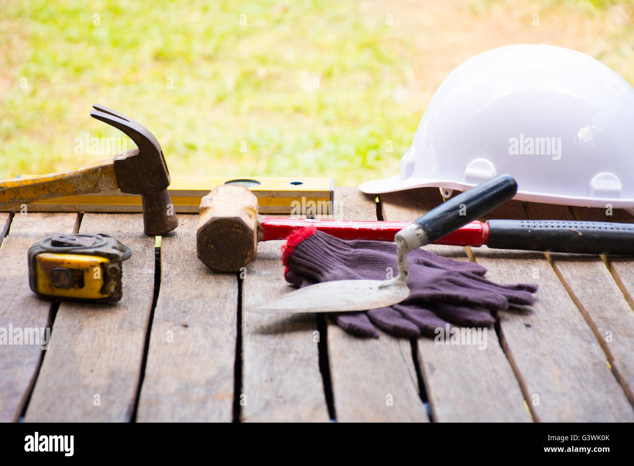 Masonry tool hi-res stock photography and images - Alamy