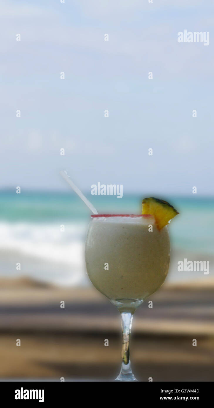 Caribbean cocktail hi-res stock photography and images - Alamy