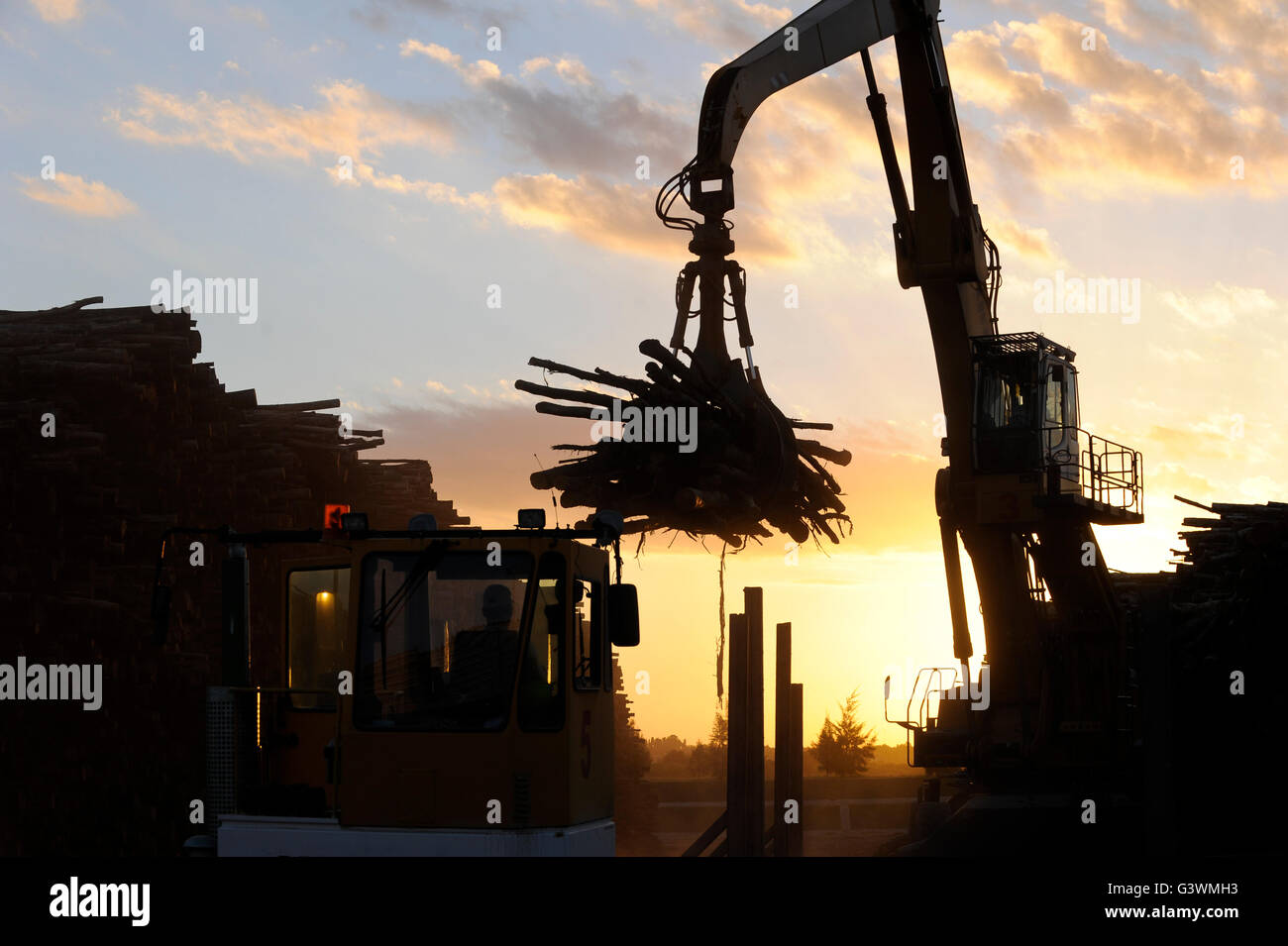 URUGUAY Fray Bentos , UPM pulp mill produce ECF (elemental chlorine ...