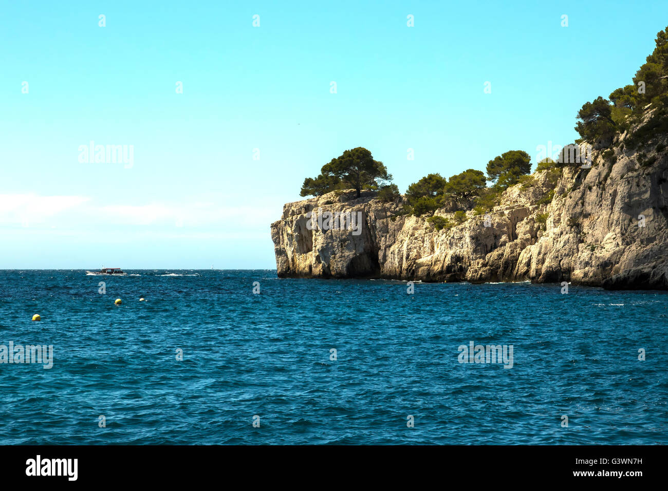 Limestone Cliffs near Cassis, France Stock Photo - Alamy
