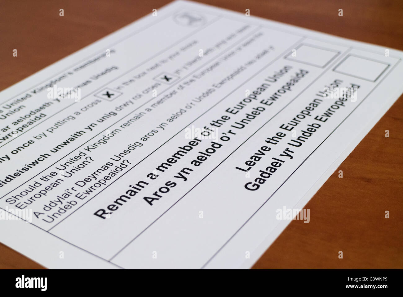 Eu referendum ballot paper hi-res stock photography and images - Alamy