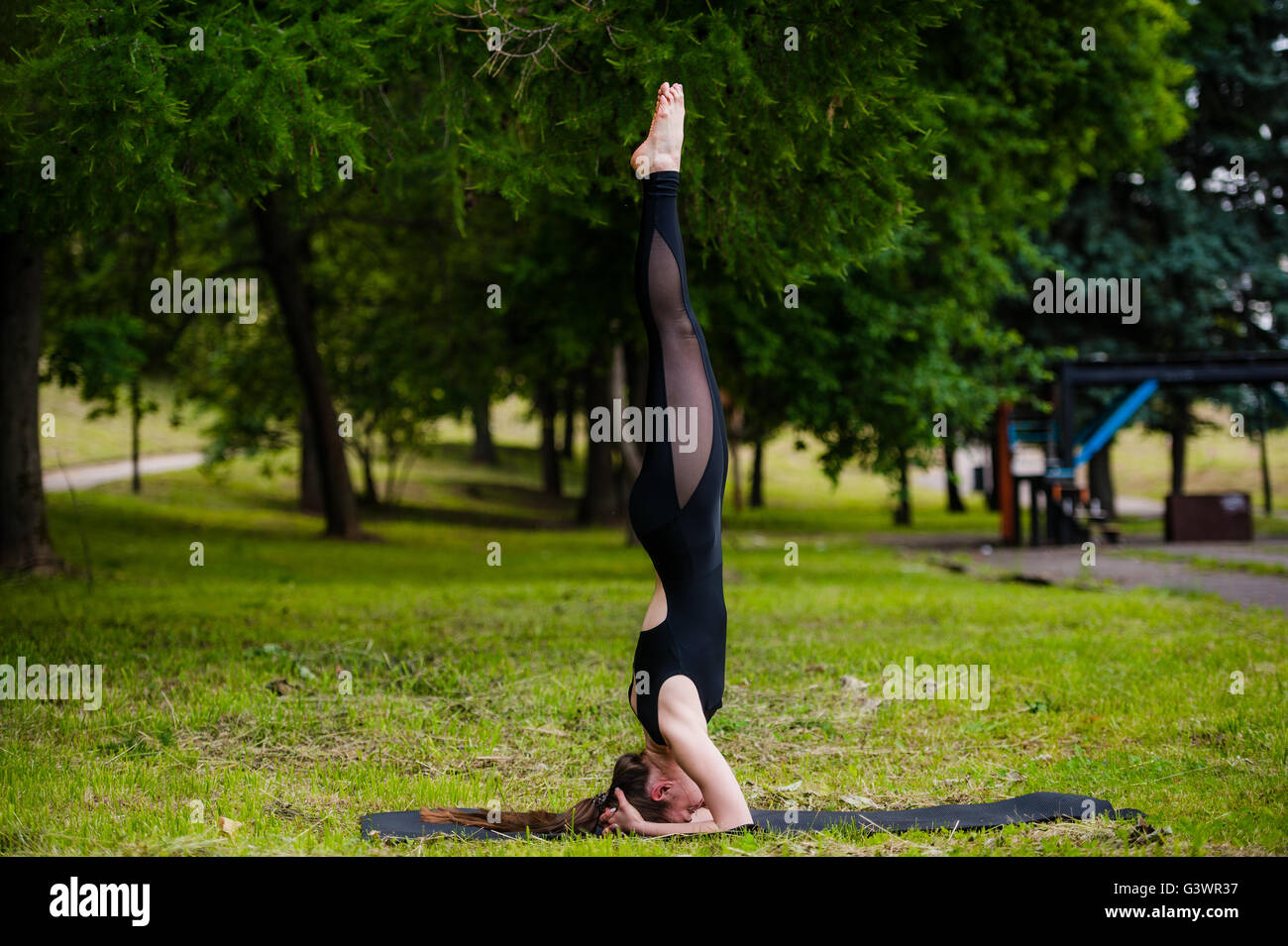 Headstand For Girl High Resolution Stock Photography and Images - Alamy