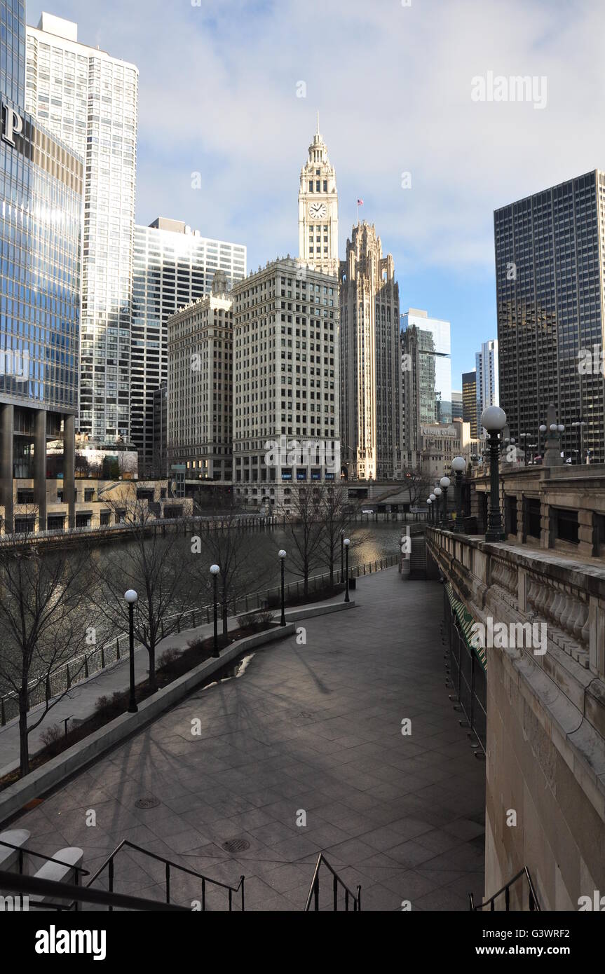 Chicago cityscape hi-res stock photography and images - Alamy