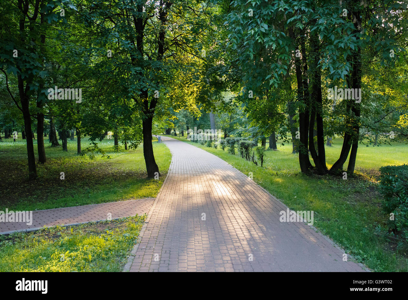 Solar path hi-res stock photography and images - Alamy