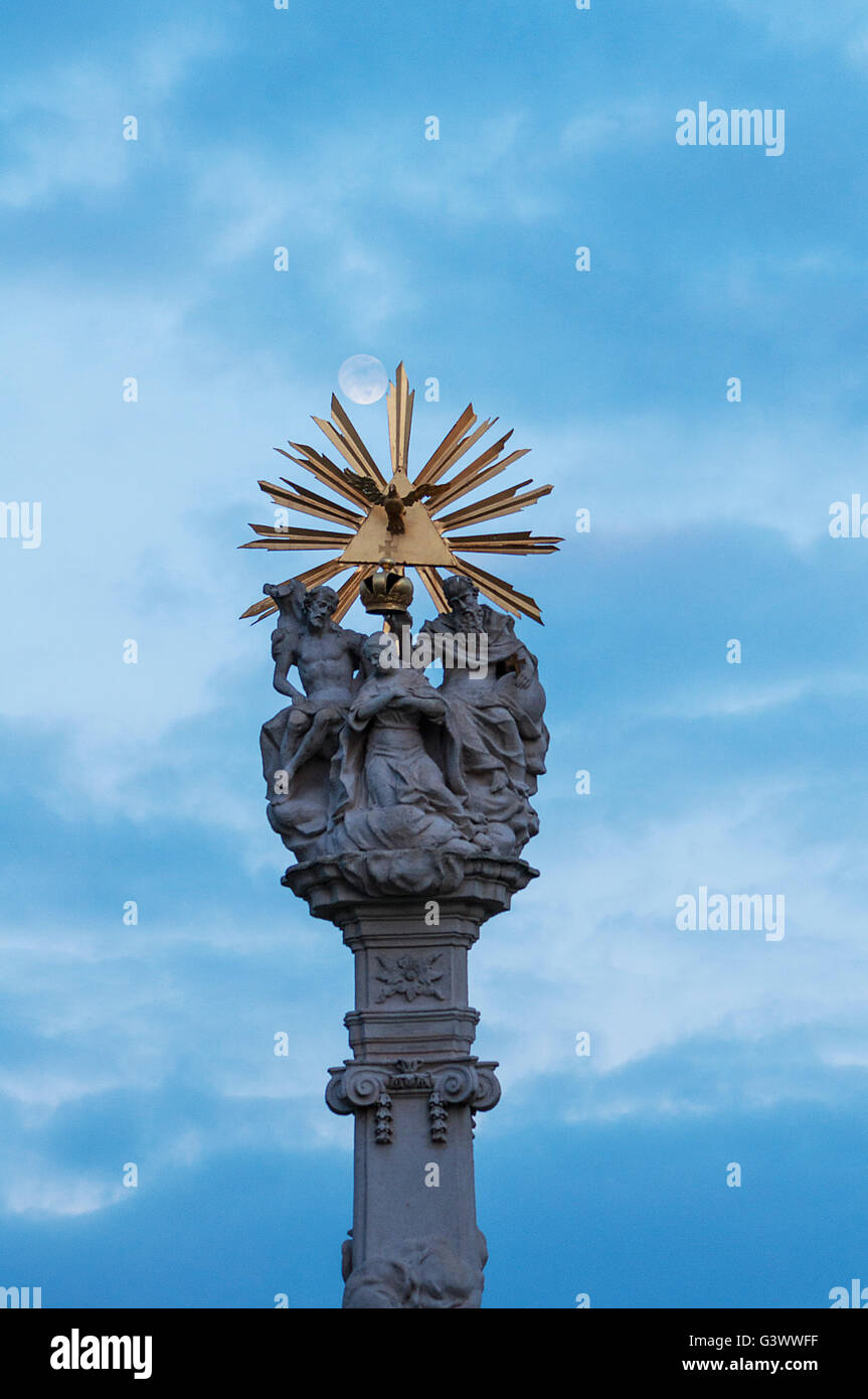 Monument of Holy Trinity in Union Square Stock Photo - Alamy