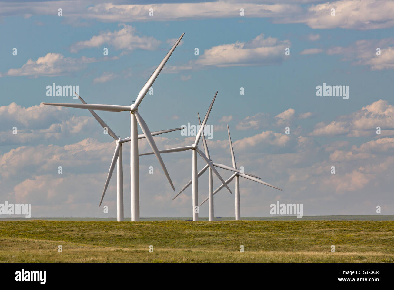 Wind turbines at the Happy Jack Wind Farm outside Cheyenne, Wyoming ...