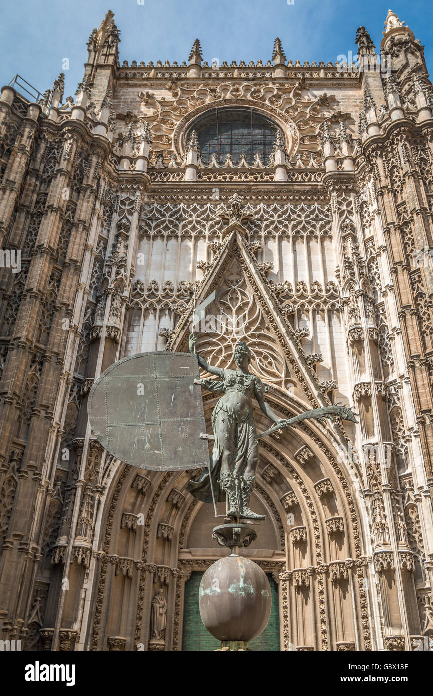 Gothic cathedrals in spain hi-res stock photography and images - Alamy