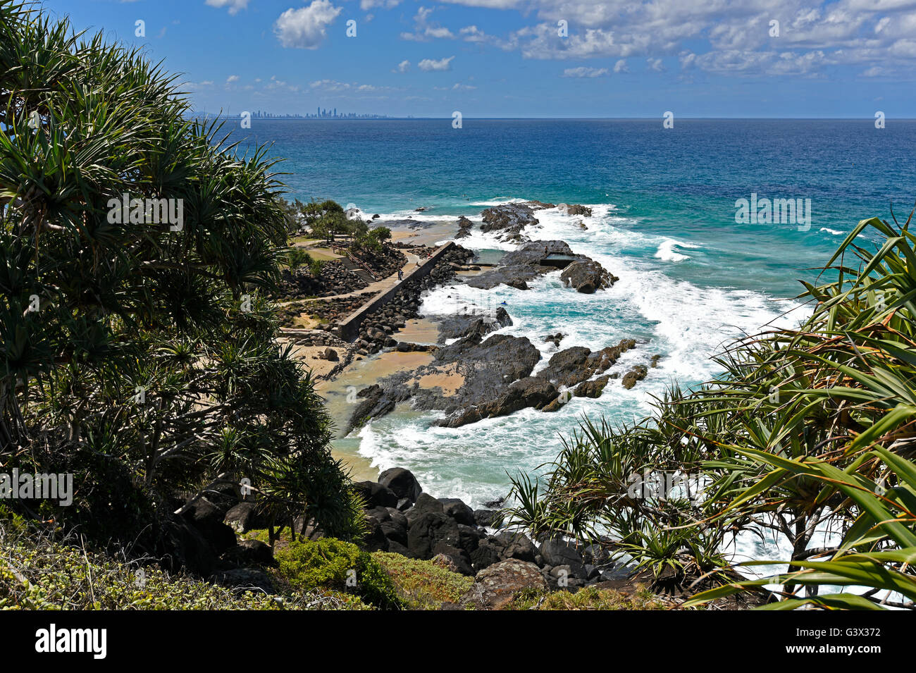 Danger from waves hi-res stock photography and images - Alamy