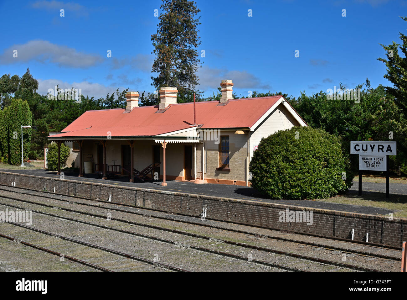 Guyra Railway Station Stock Photo - Alamy