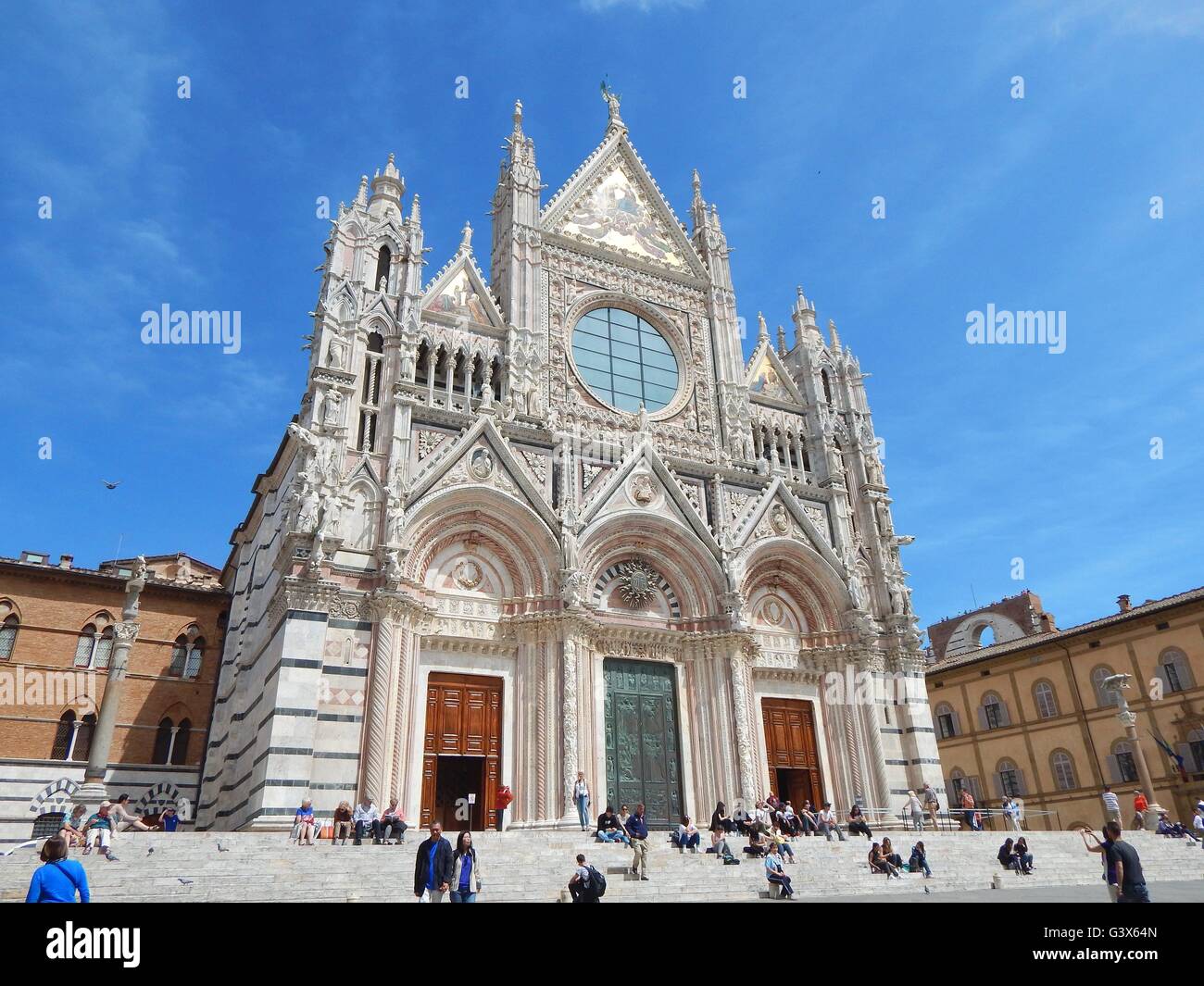 The Cathedral of Siena, one of the most beautiful churches of ...