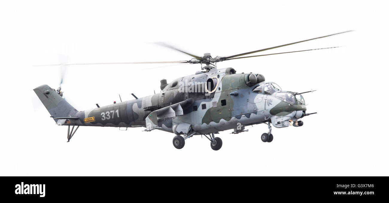 Mil mi 10 helicopter hi-res stock photography and images - Alamy