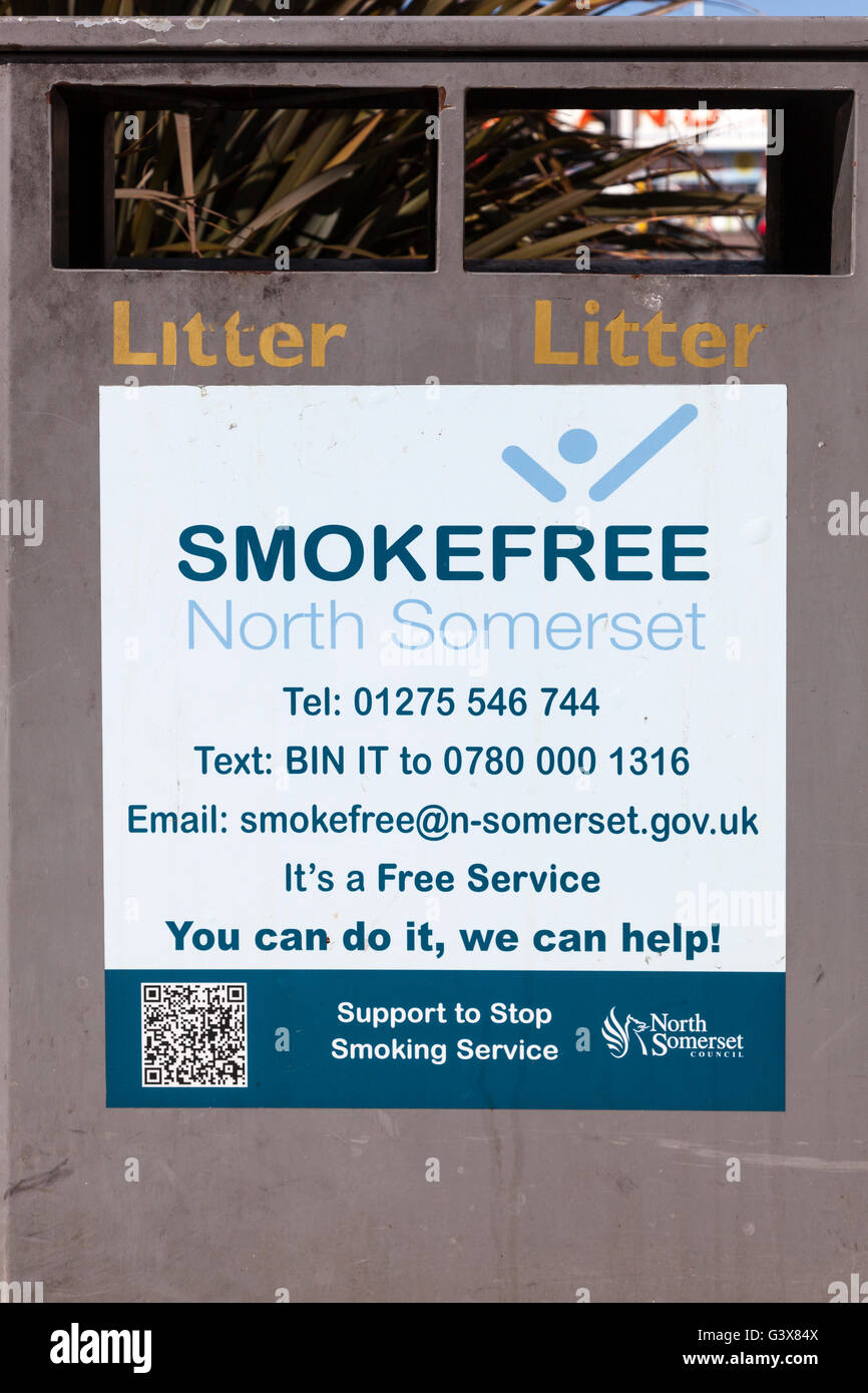 Litter free sign hi-res stock photography and images - Alamy