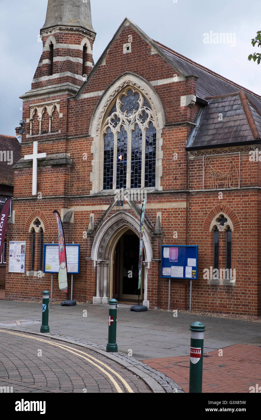 United church egham surrey uk hi-res stock photography and images - Alamy