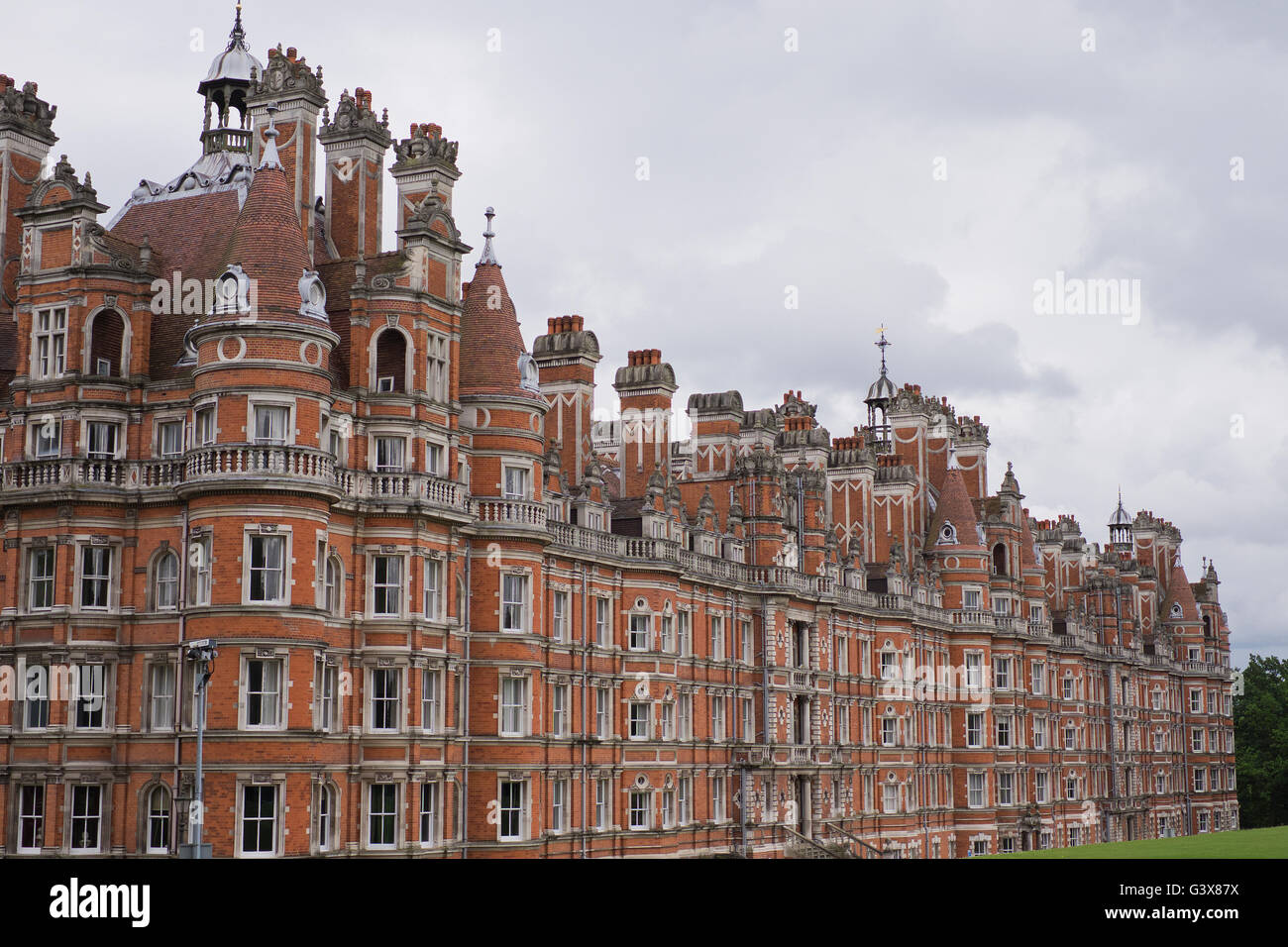 Royal Holloway University Egham in Surrey UK Stock Photo - Alamy