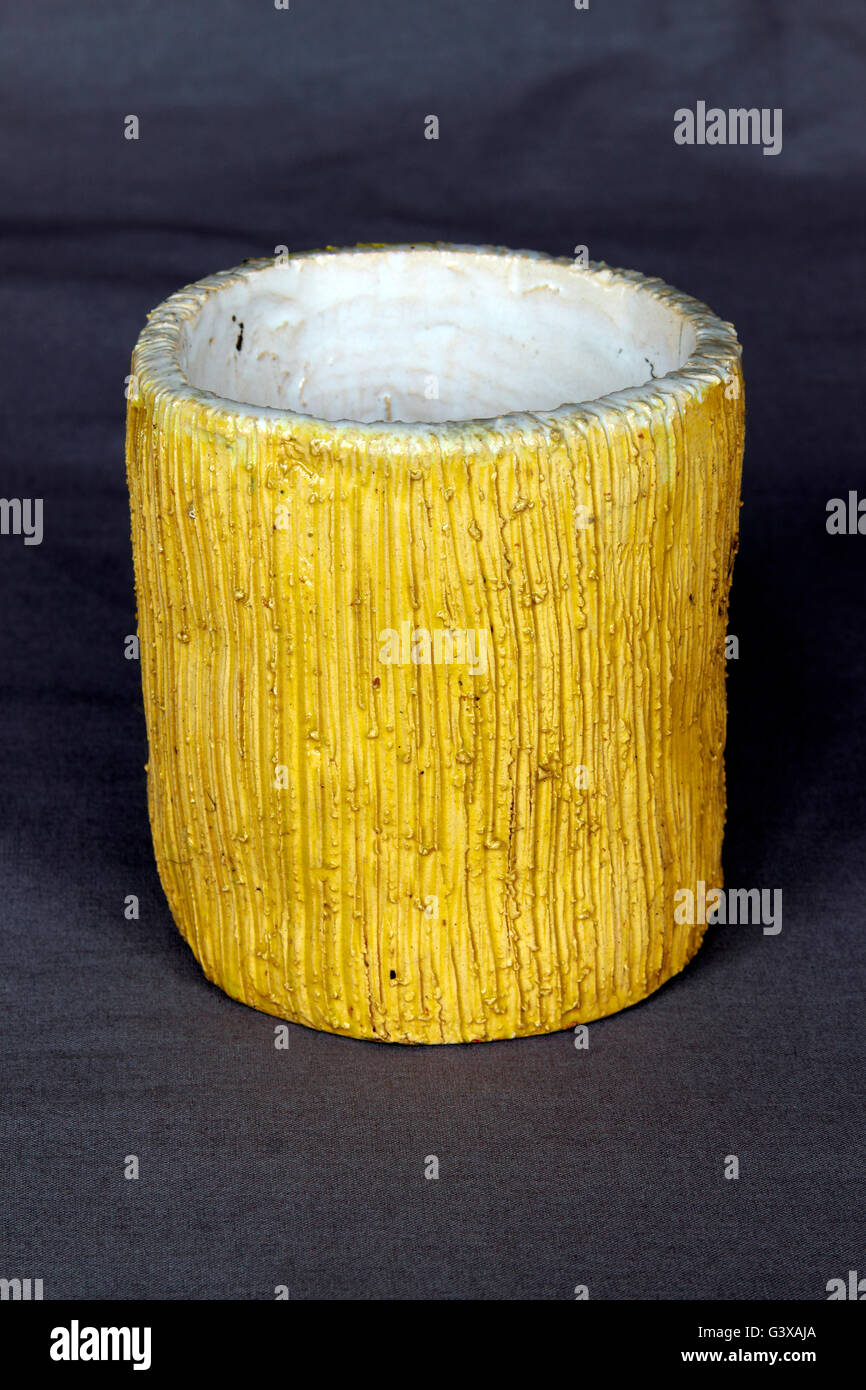 Yellow pot hi-res stock photography and images - Alamy