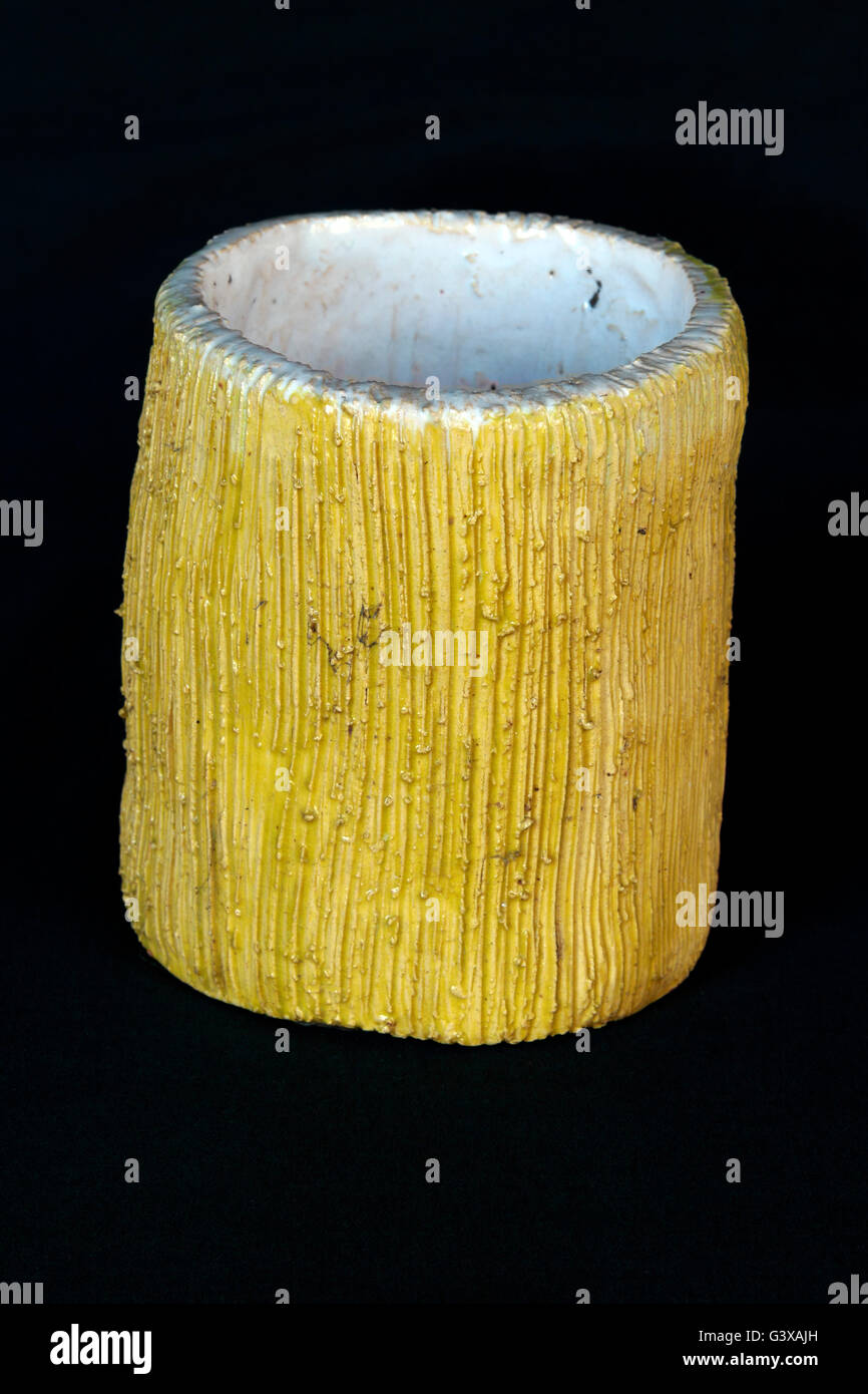 Yellow pot hi-res stock photography and images - Alamy