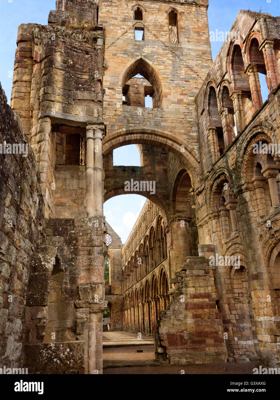 Jedburgh Abbey, Scotland Stock Photo - Alamy