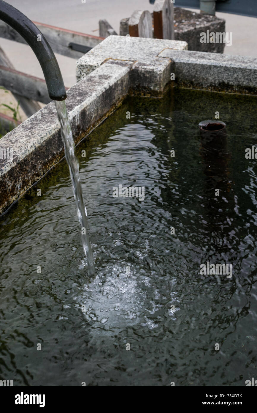 Splashed water drops in stone hi-res stock photography and images - Alamy