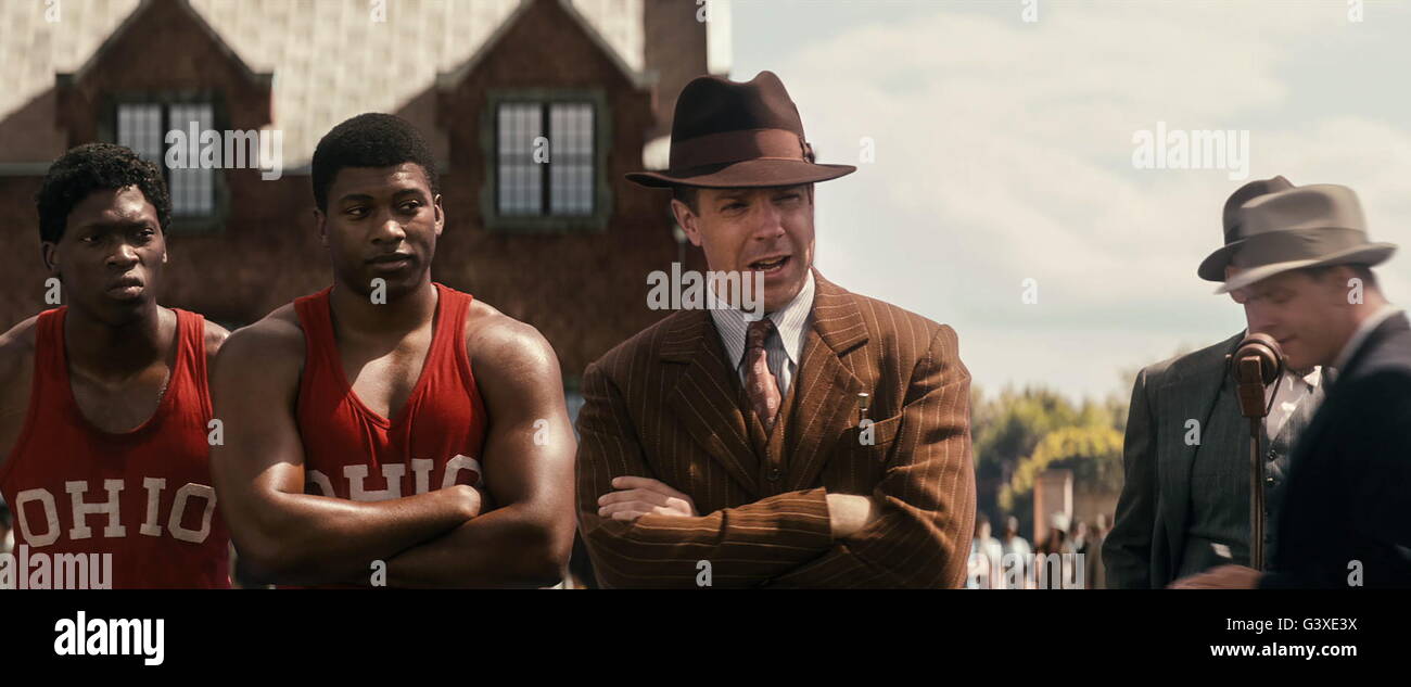 Jesse owens 1936 olympics hi-res stock photography and images - Alamy