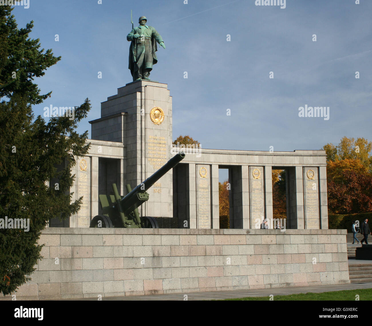 Soviet War Memorial Stock Photo - Alamy