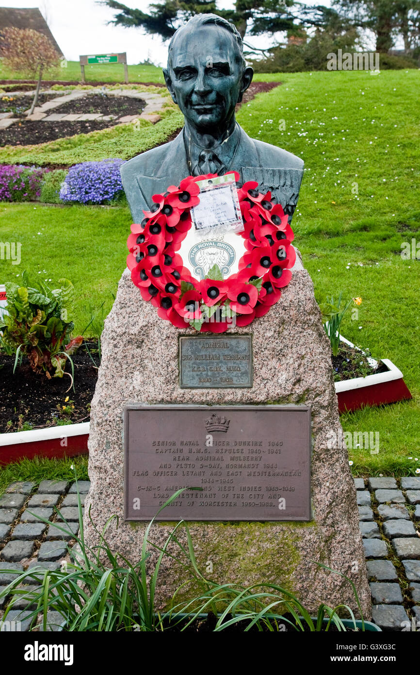 Bust of WW2 Naval hero Admiral Sir William "Bill" Tennant in, Upton ...