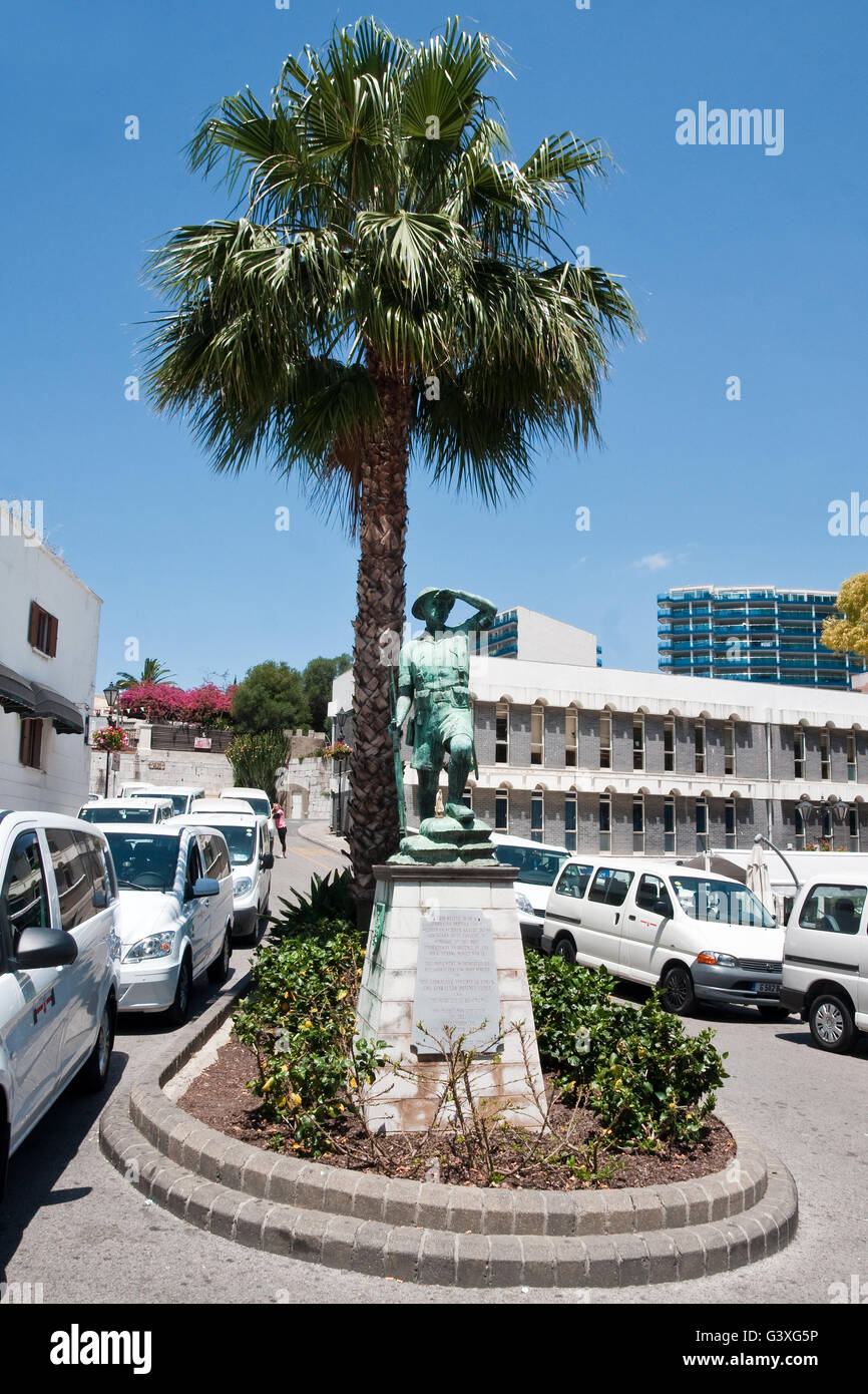 Statue of a British soldier commemorates all Gibraltarians who have ...