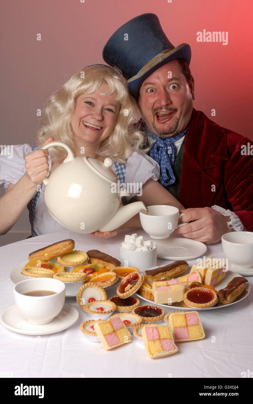 Mad hatter tea party hi-res stock photography and images - Alamy