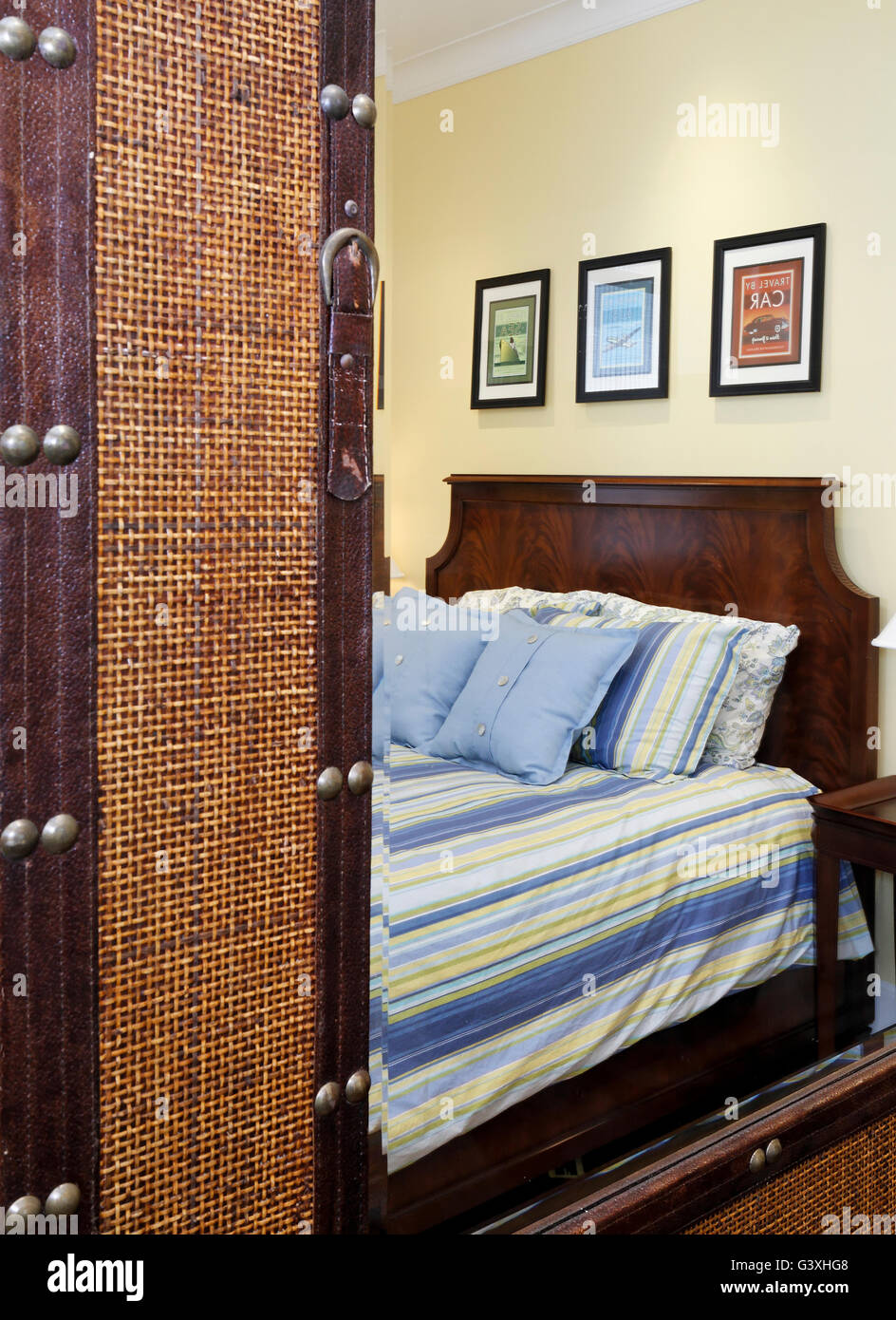 Private Home House Interior and Exterior with all Rooms Stock Photo - Alamy