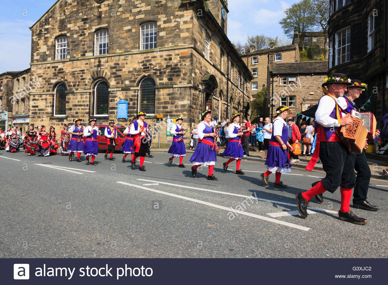 Holmfirth Folk Festival High Resolution Stock Photography and Images ...