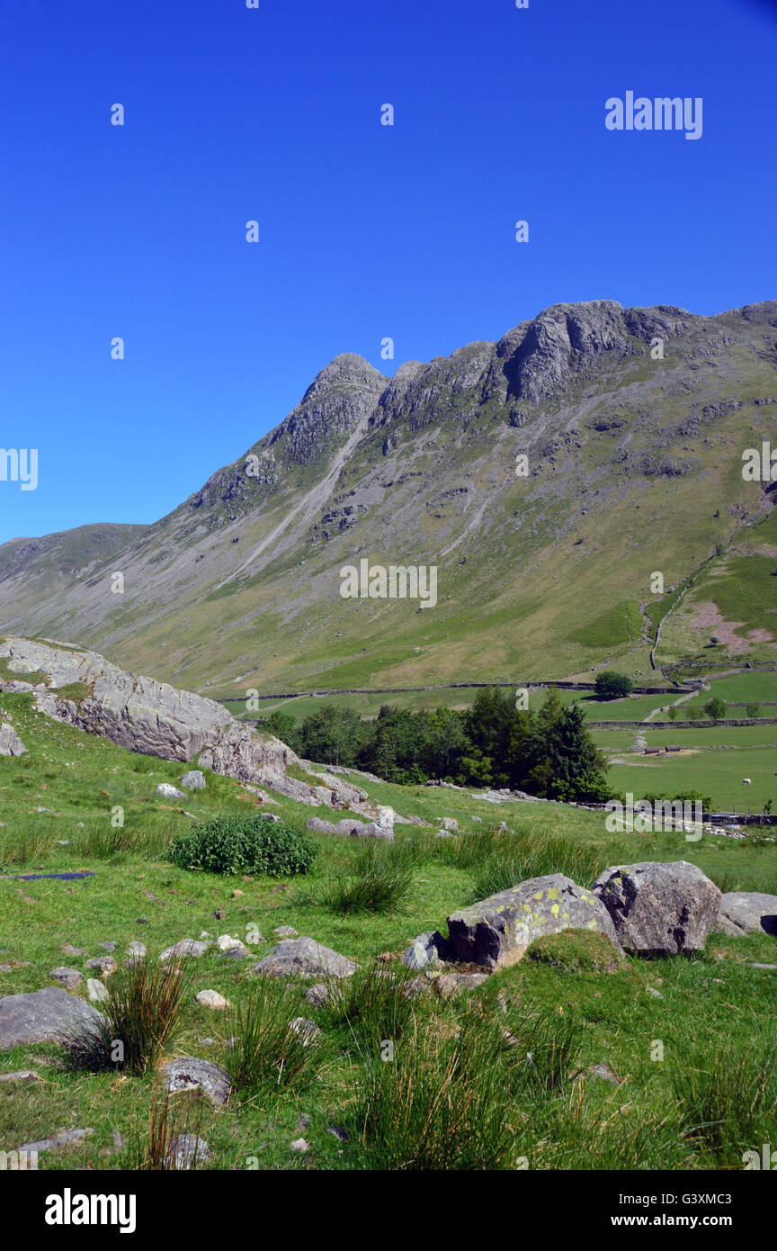 The Wainwright Mountains Pike o Stickle and Loft Crag from the Langdale ...