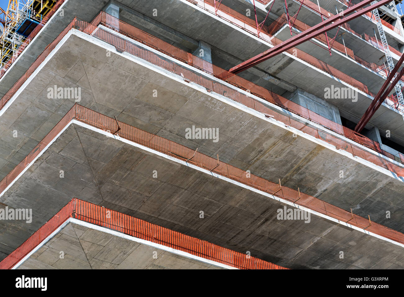 Multi level house hi-res stock photography and images - Alamy