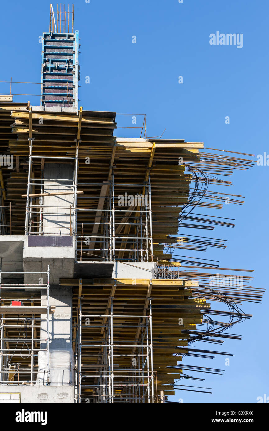 Scaffolding beams hi-res stock photography and images - Alamy