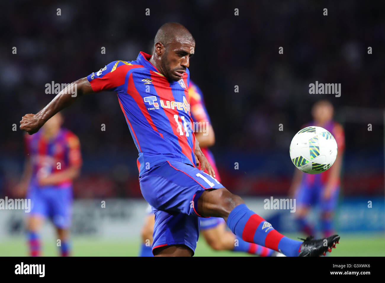 Muriqui football hi-res stock photography and images - Alamy