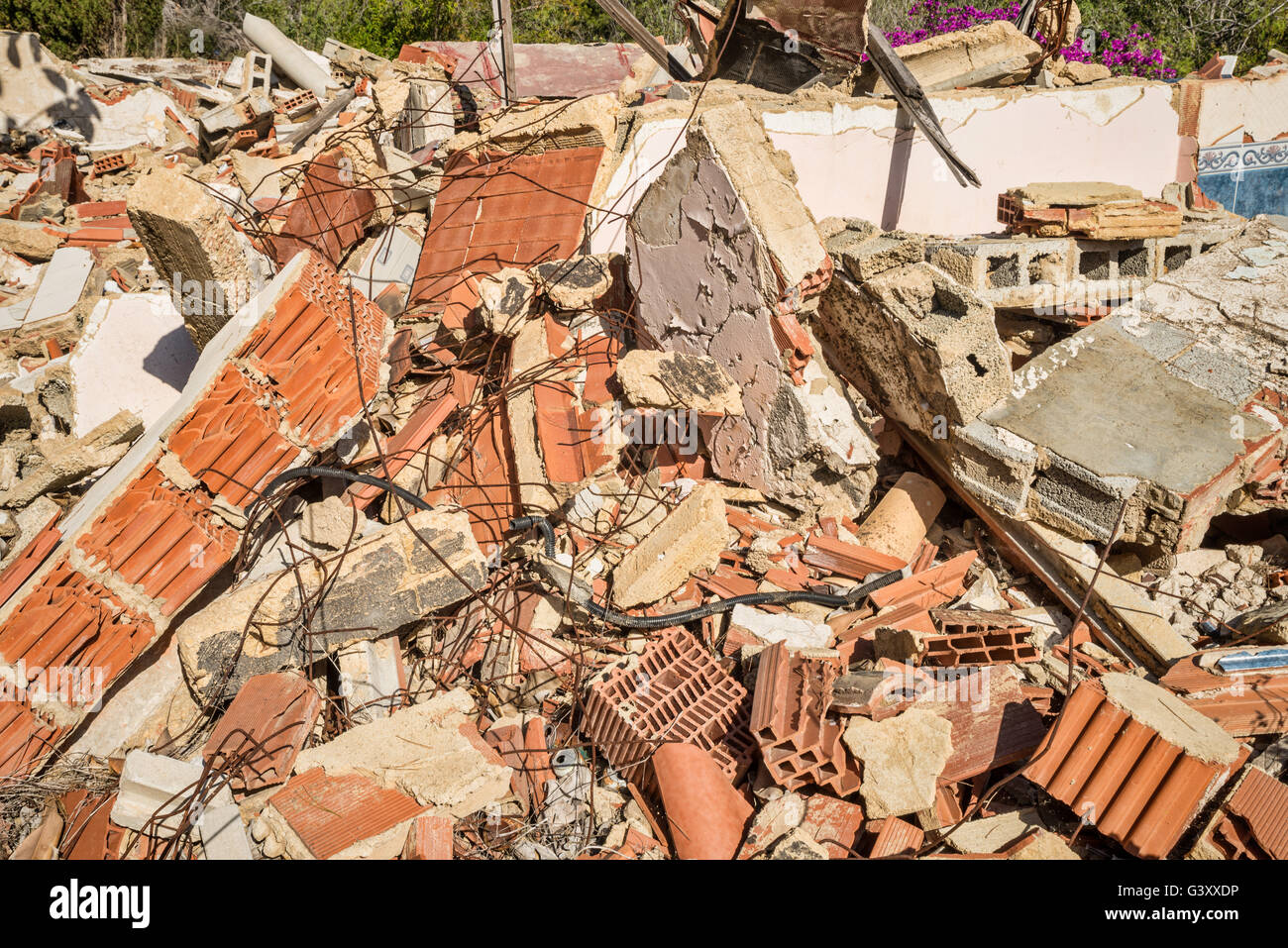 Full frame take of demolition rubble Stock Photo - Alamy